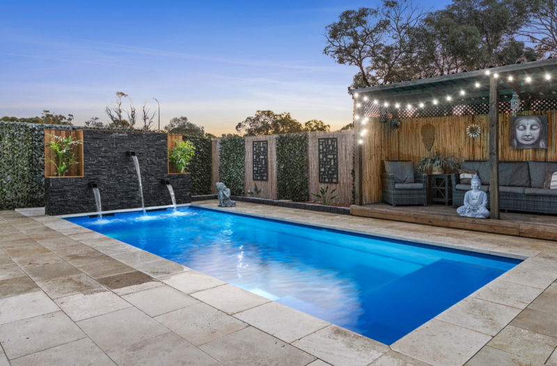 What is a Splash Deck & Why Should I Get One? | Leisure Pools