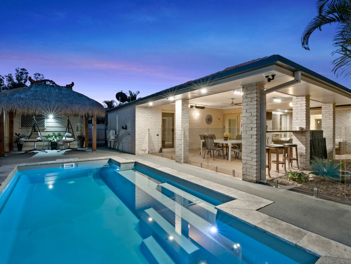 Pool Builders in Tamworth - Leisure Pools Tamworth