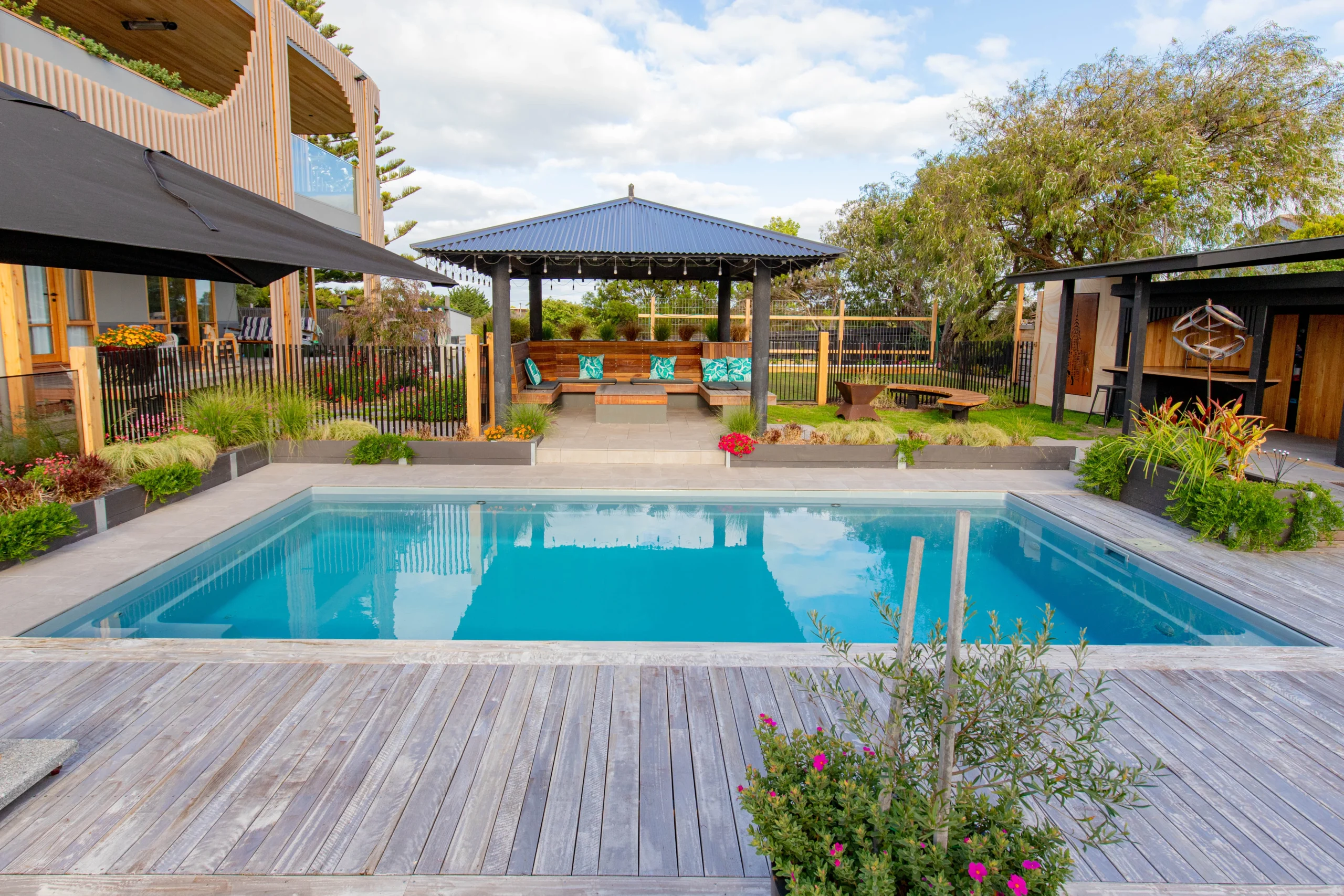 The Reflection 8.00m installed by Leisure Pools Melbourne South East ...