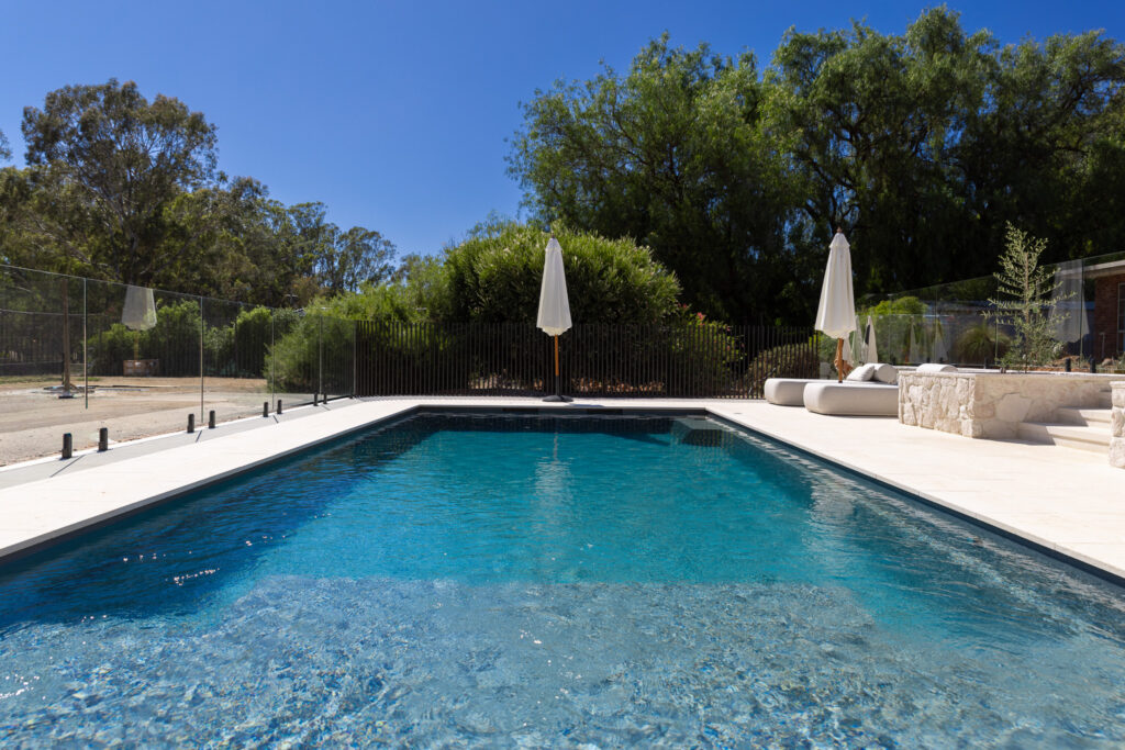 GV Unique Pools Wins with 10m Acclaim in Graphite Grey